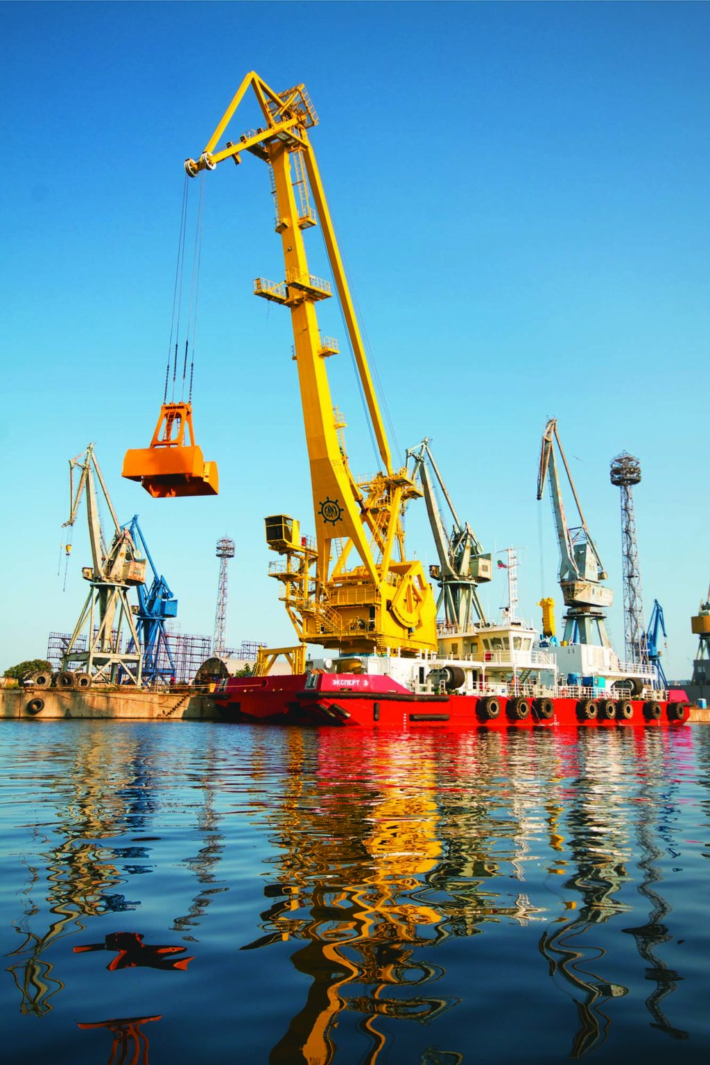 About GANZ Danubius Company – GANZ Danubius Watercraft and Crane Kft