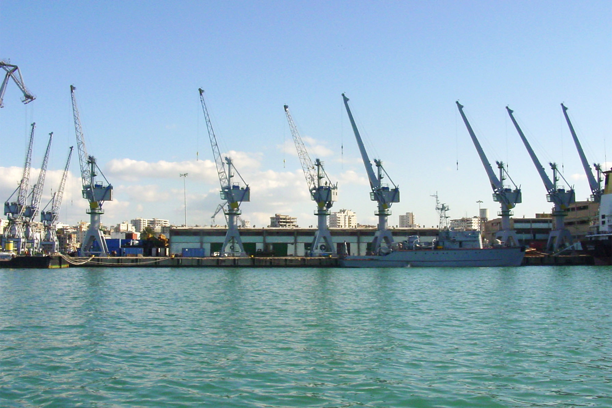 Portal cranes – GANZ Danubius Watercraft and Crane Kft Portal cranes – GANZ Danubius Watercraft and Crane Kft
